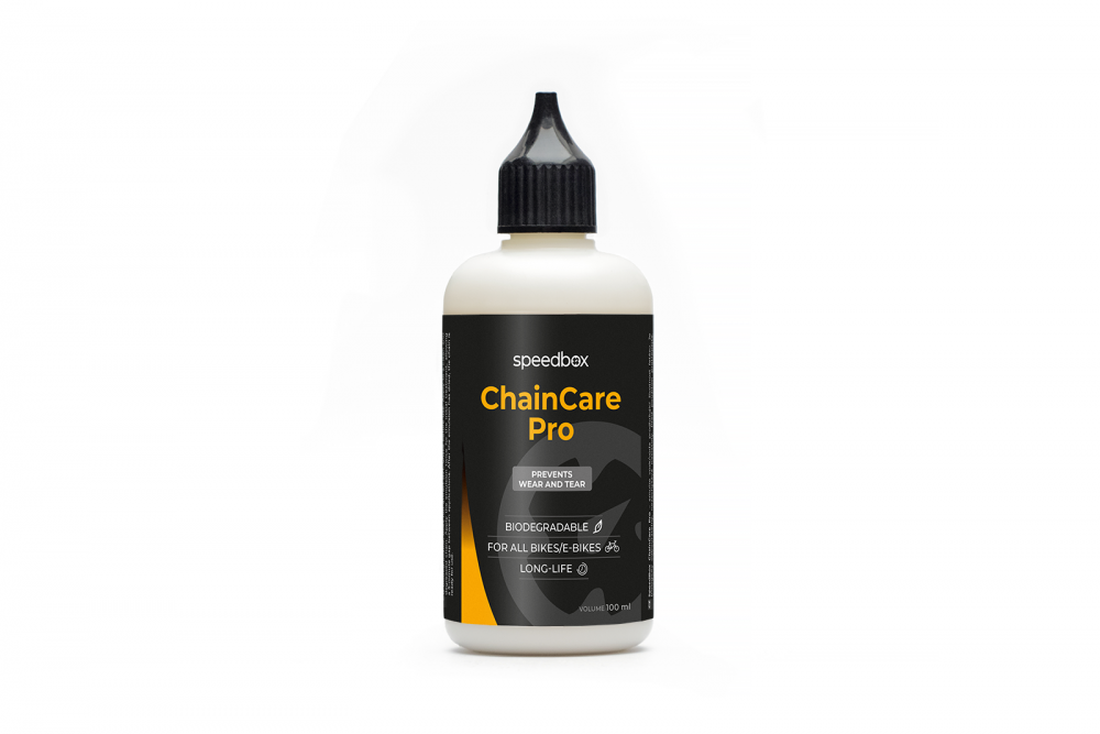 Two-component lubricant for chains of all types of bicycles and e-bikes